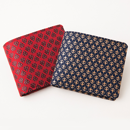 Koshu Inden | Splendidly makes the most of deerskin and lacquer