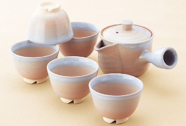 Hagi Ware is good for Quality and Warm color